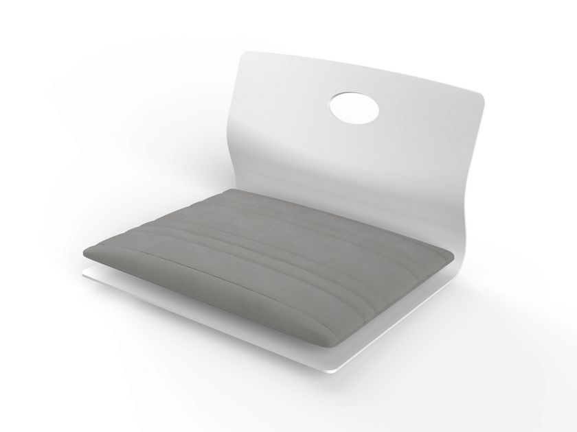 LOW | Upholstered chair By VITEO design 13&9 Design