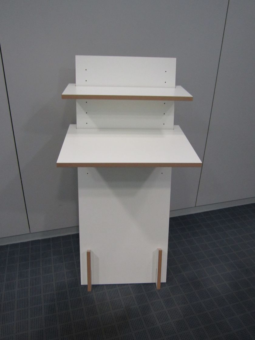 Lacquered computer cabinet PULT By Tojo Möbel design Alexander Schenk