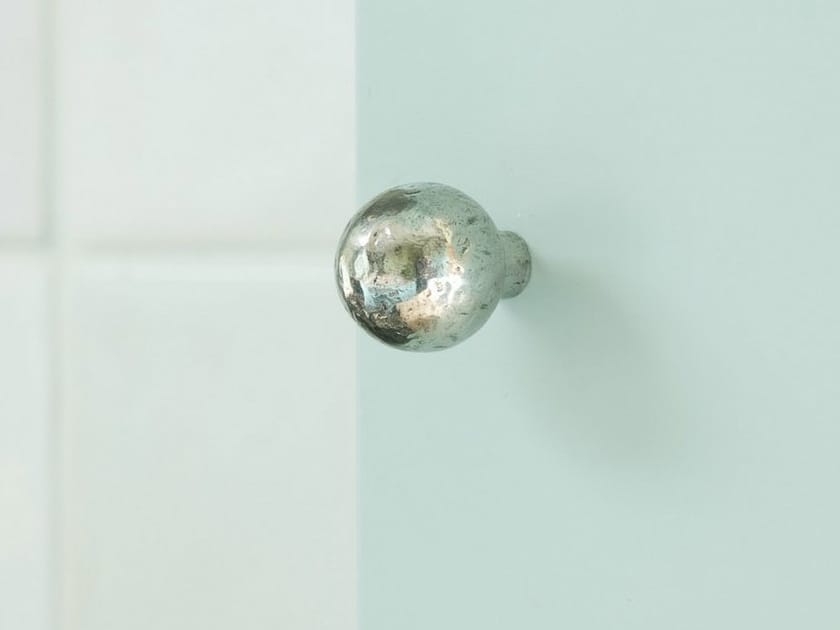 PT 25 Metal furniture knob By Dauby