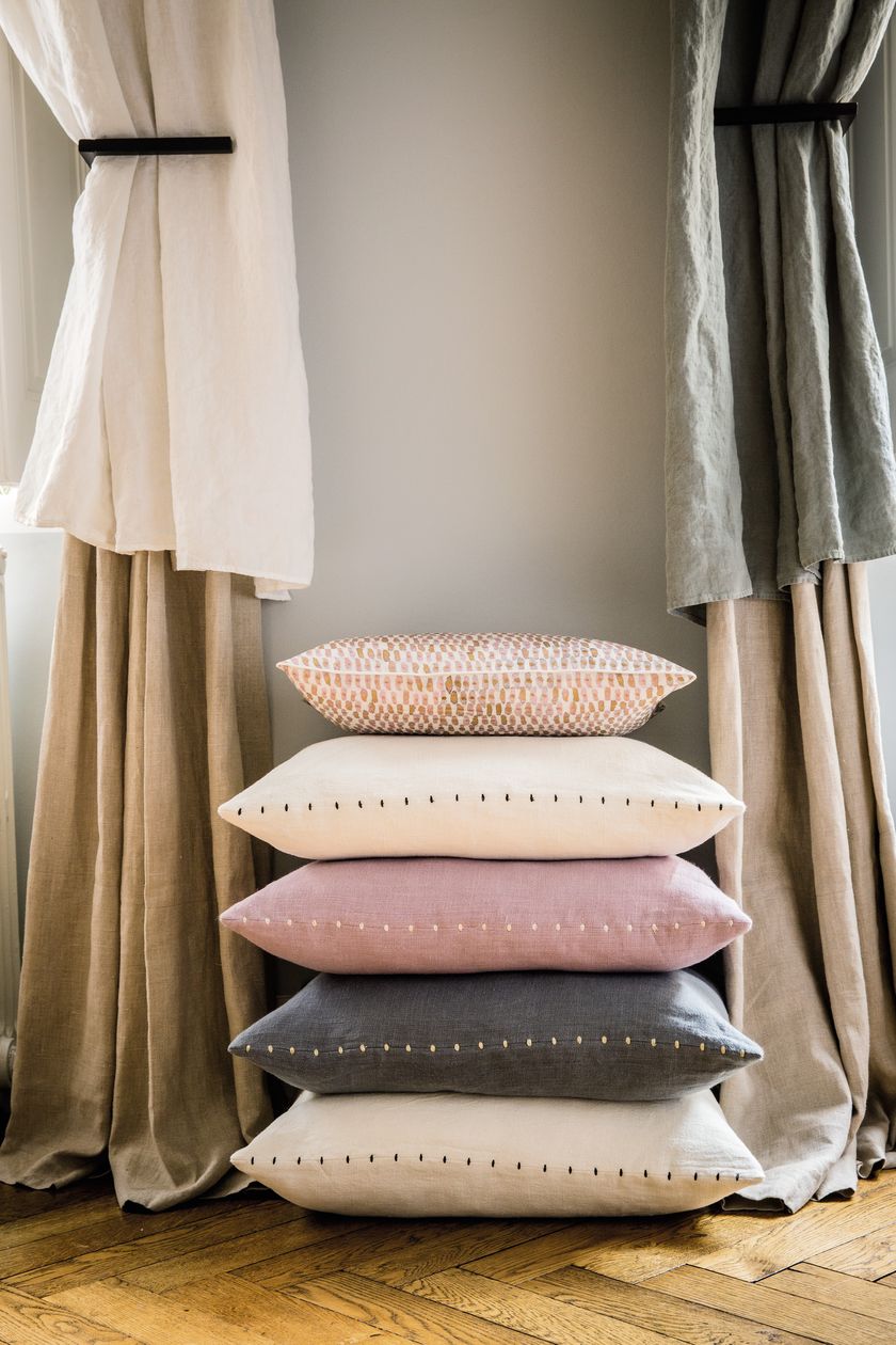 VEDA | Cushion By Élitis