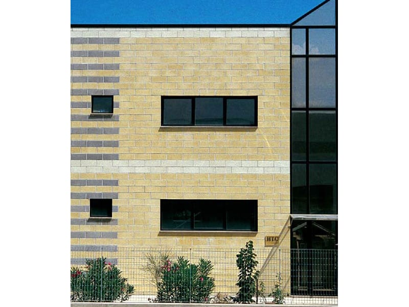 Bloque de hormigón aligerado para exteriores BLOCCO ARCHITETTONICO ...