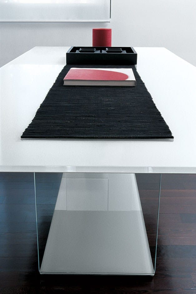 Rectangular crystal table VALENCIA By Sovet italia design Lievore ...