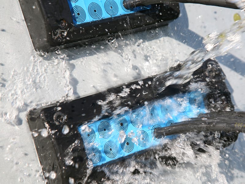 Système de serrage et de fixation ROXTEC EZENTRY™ By Roxtec Italia