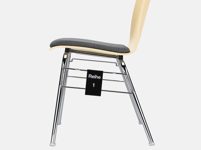 FOX | Training chair with writing tablet By Brunner