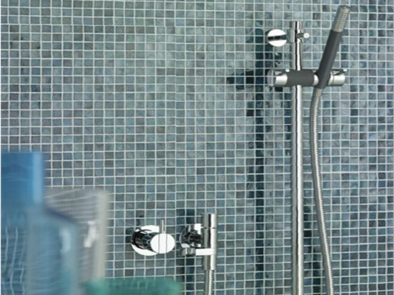 5471R-081 | Shower mixer with hand shower By VOLA
