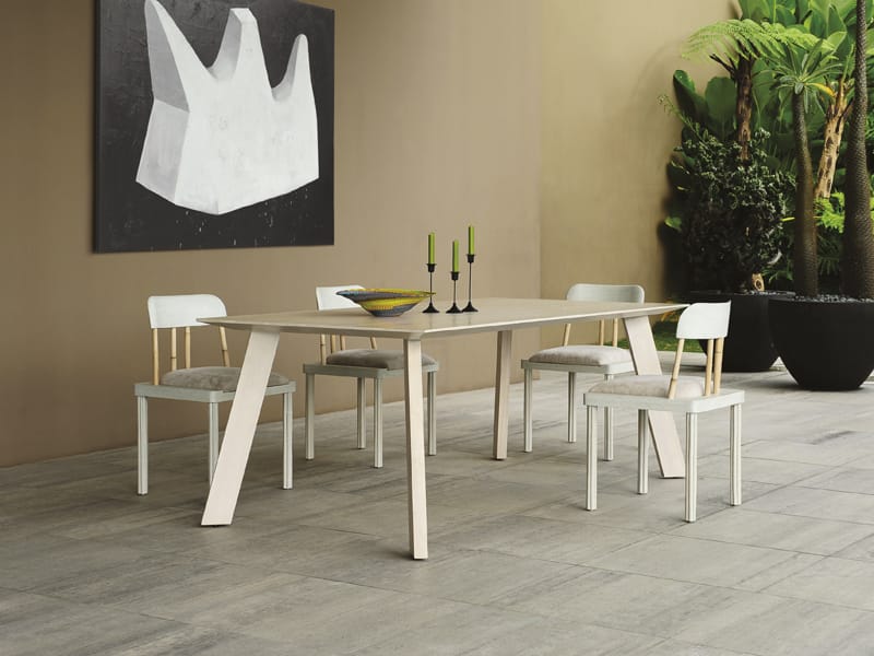 FREYA | Table By KENNETH COBONPUE design Kenneth Cobonpue