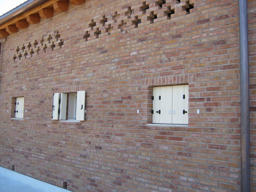 Fair faced clay brick CUSTOM BLENDS By FORNACE S. ANSELMO