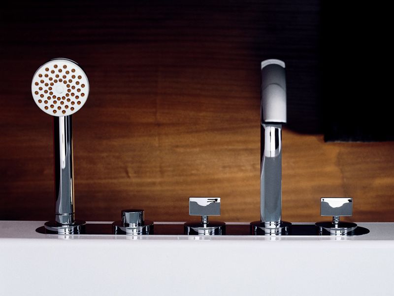 ISYFRESH 5 hole bathtub set with hand shower By ZUCCHETTI | design ...