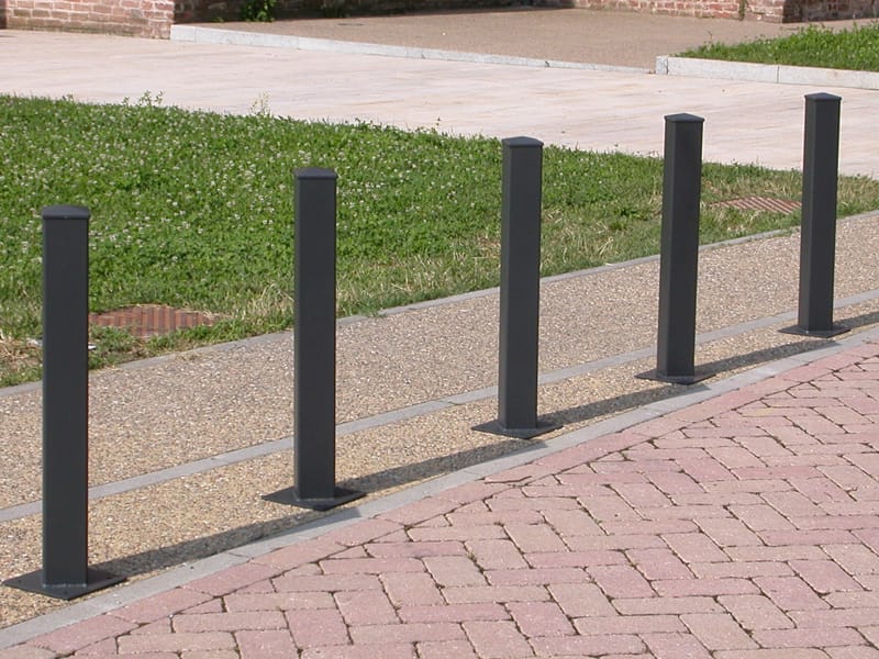 Galvanized steel bollard post ECO FORTE By A.U.ESSE