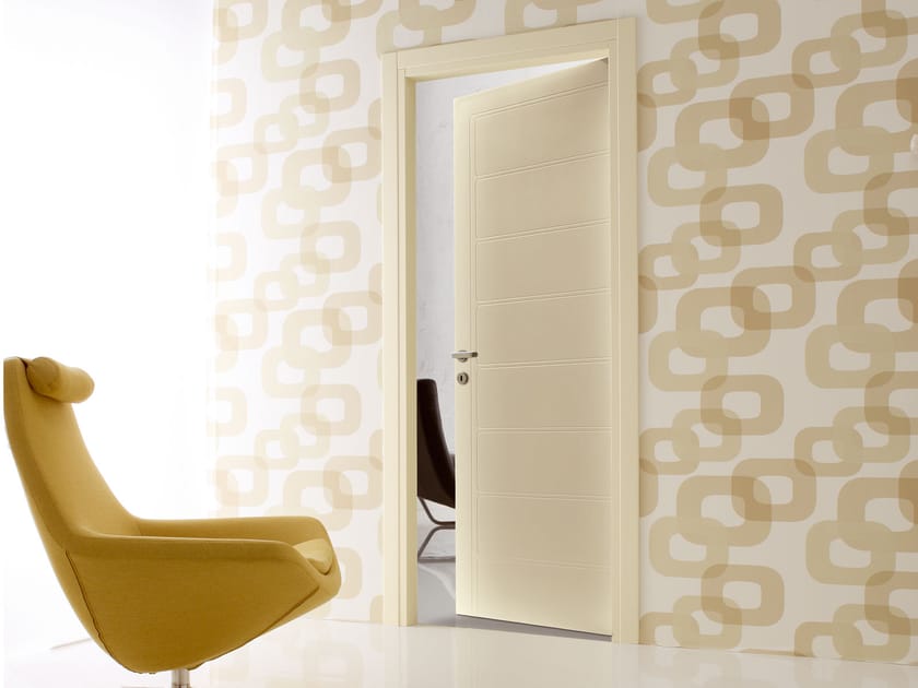 Puerta batiente de madera NOVA By Ghizzi & Benatti