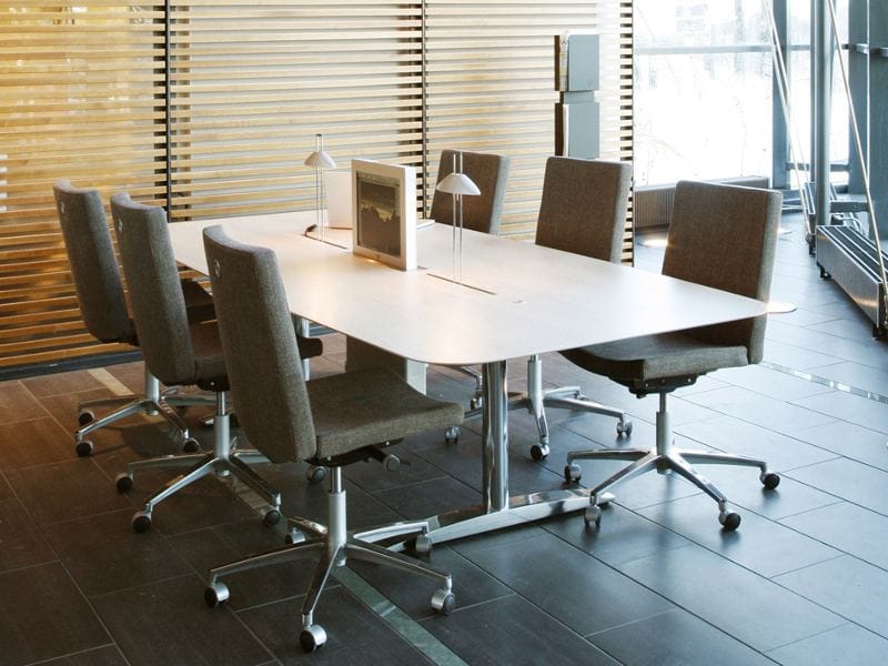 IN-TENSIVE | Rectangular meeting table By Inno design Jouni Leino