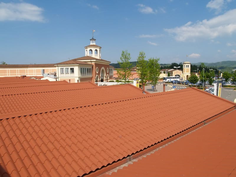 Pannello metallico coibentato per copertura ISOCOPPO - Alubel