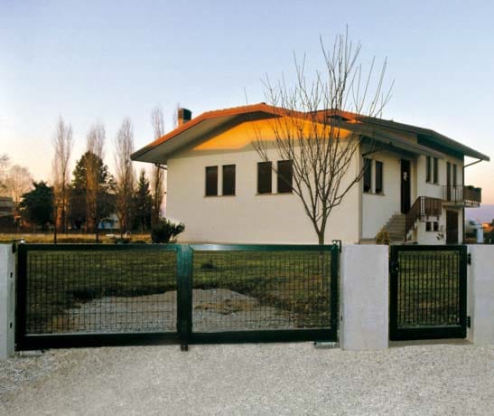 Swing gate Two wing gate By GRIDIRON GRIGLIATI
