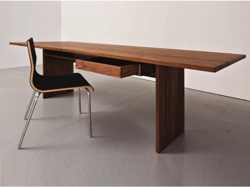 Wooden table / writing desk AREAL By Sanktjohanser design Matthias ...