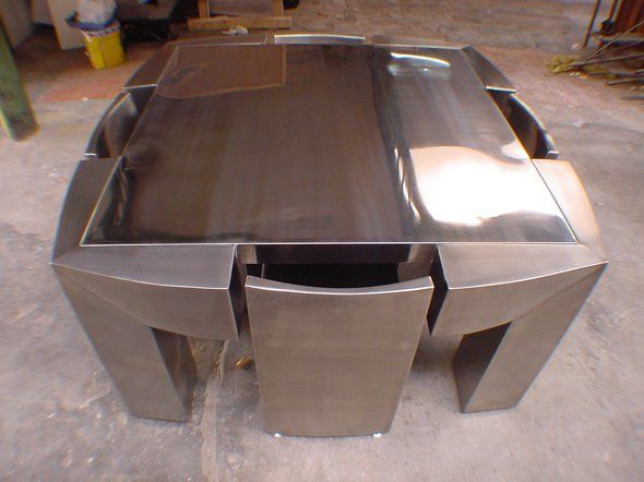 BIG CONNECT “OXFORD” Square stainless steel table By ICI ET LÀ
