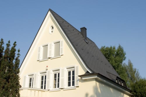 Copertura in zinco titanio a scandole ADEKA® By VMZINC