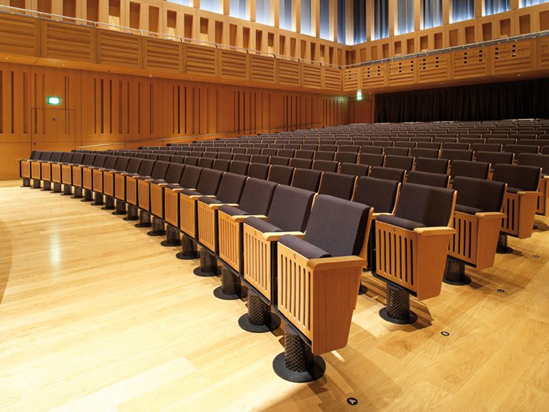 KING Fabric auditorium seats By ESTEL GROUP