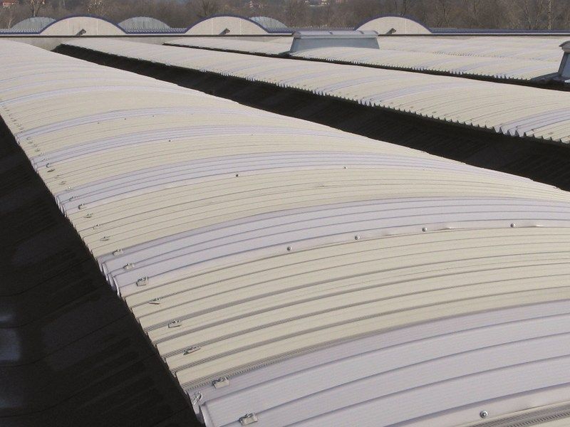 Modular system of corrugated multiwall polycarbonate ARCOPLUS® SUPER ...
