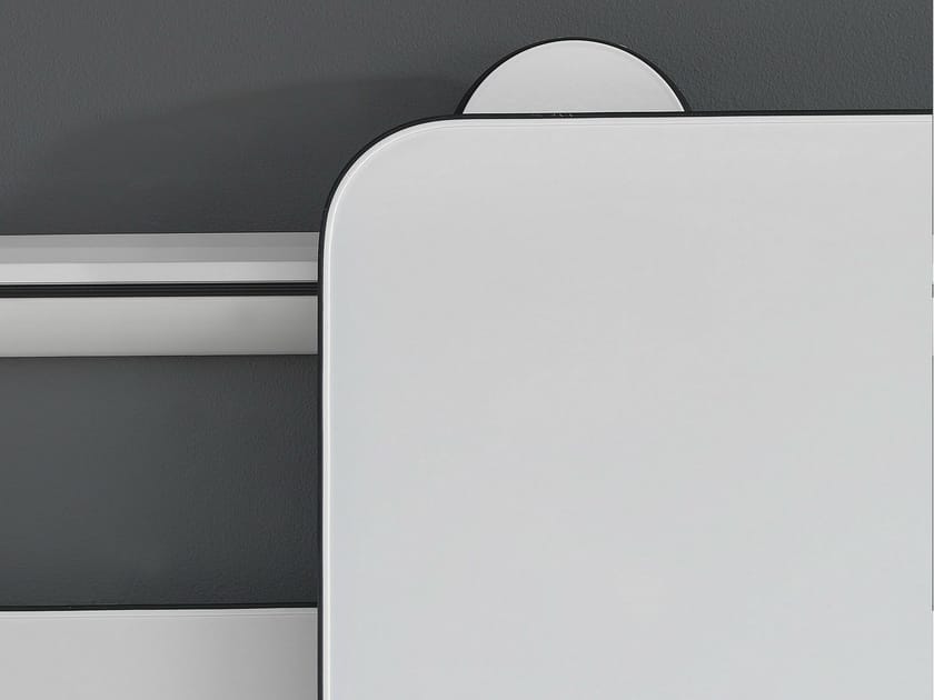 Tableau blanc mural coulissante MOOW By Abstracta design Stefan Borselius