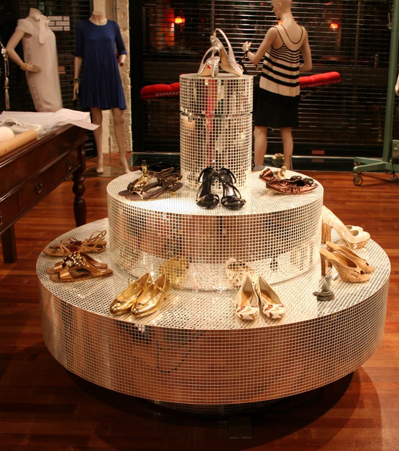 Rotating, moving platform for car Turntable By IDEALPARK