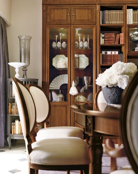 OLIVER's HOUSE | Forte dei marmi Parete attrezzata in noce su misura ...