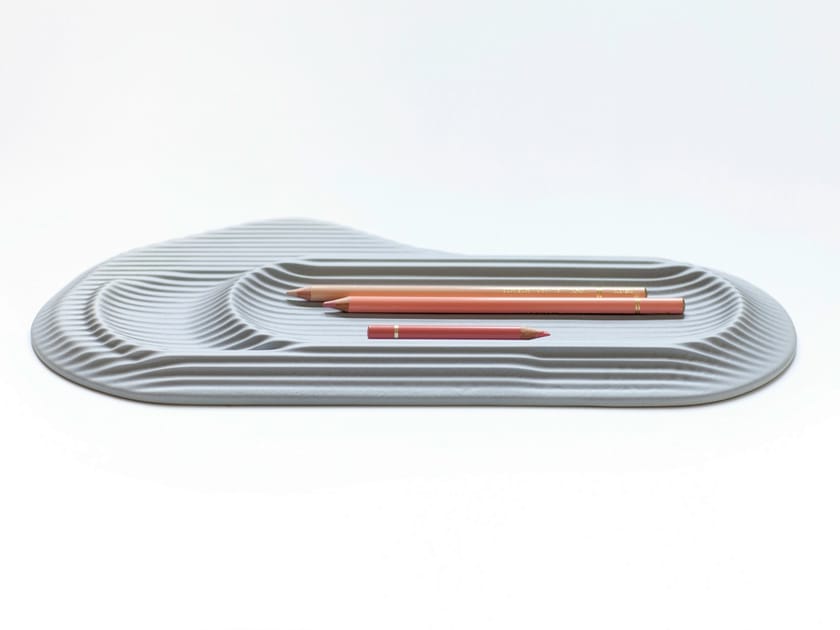 Portapenne in ceramica CERAMIC FEELD By Moustache design Benjamin ...