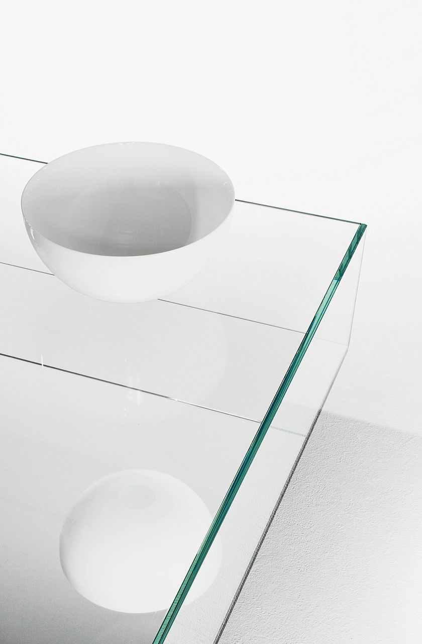 Low mirrored glass coffee table REFLECT By bensen