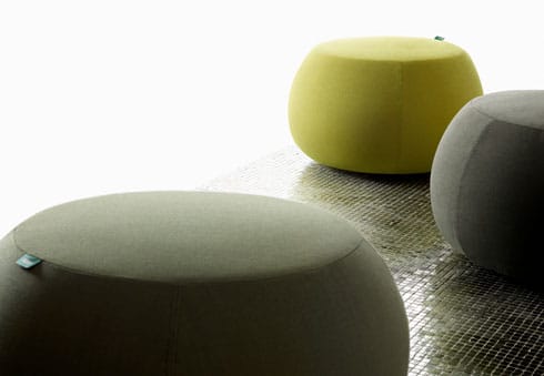 Upholstered pouf PIX 137 By arper design Ichiro Iwasaki