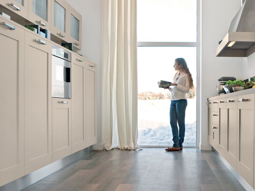 GALLERY | Lacquered kitchen By Cucine Lube design Studio Ferriani