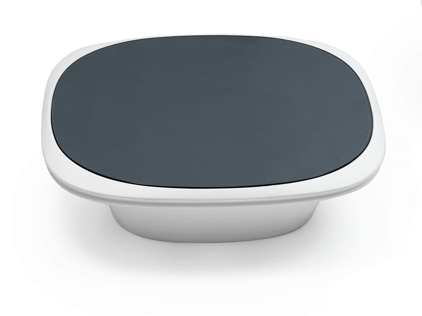 UFO | Garden side table By VONDOM design Ora Ito