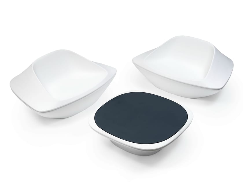 UFO | Garden side table By VONDOM design Ora Ito