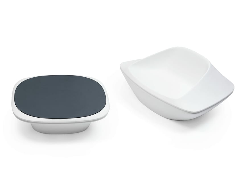 UFO | Garden side table By VONDOM design Ora Ito