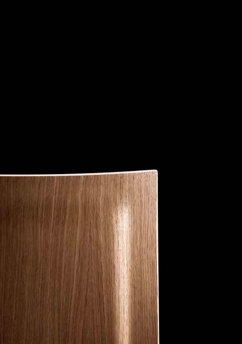THIN Swivel high stool By Lapalma | design Karri Monni