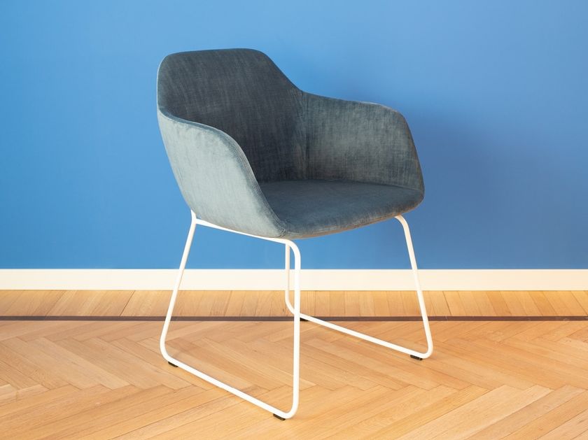 RIALTINA | Chair By Venedia design Venedia studio