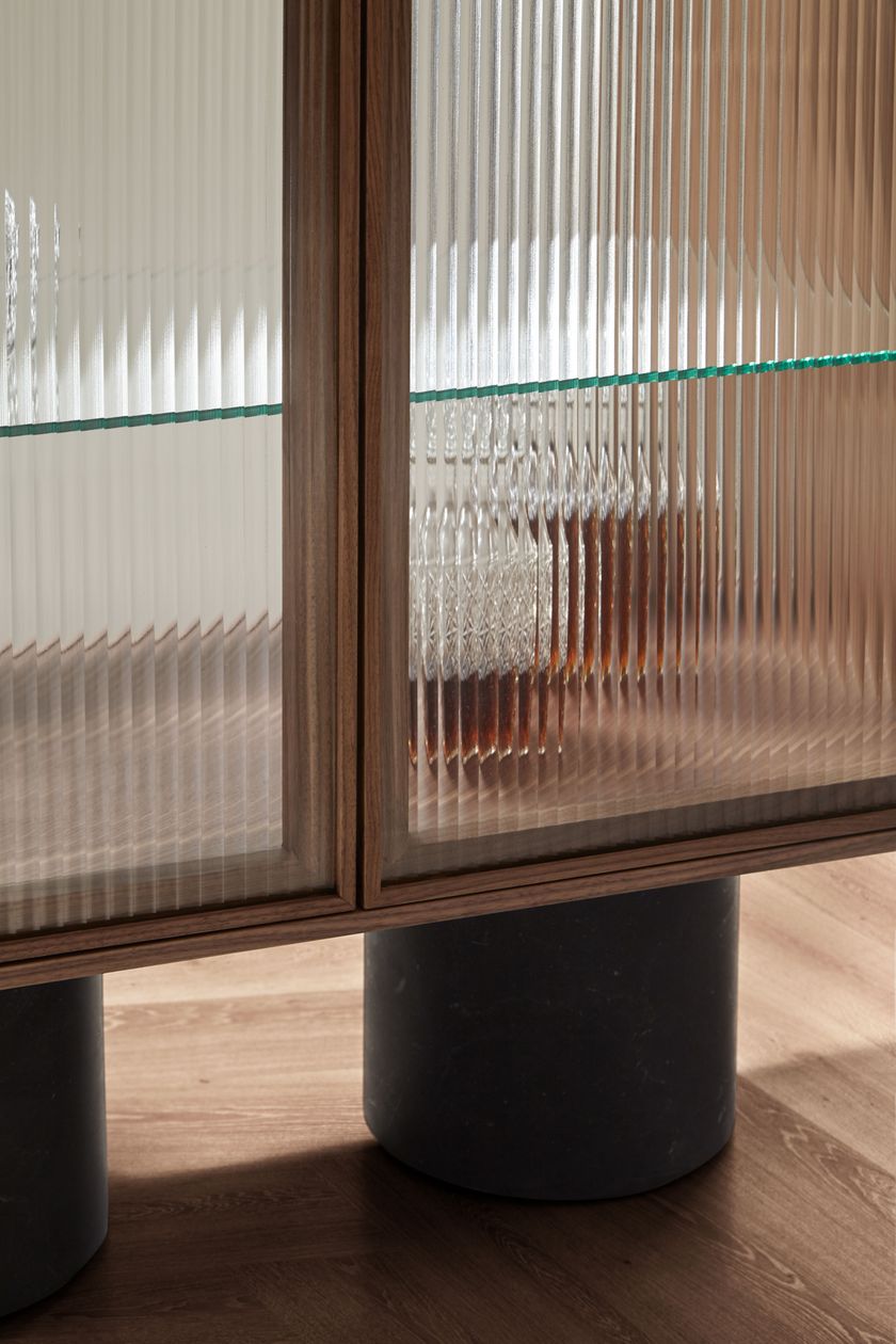 RIO Wood and glass highboard with doors By Punt | design Sebastian Herkner