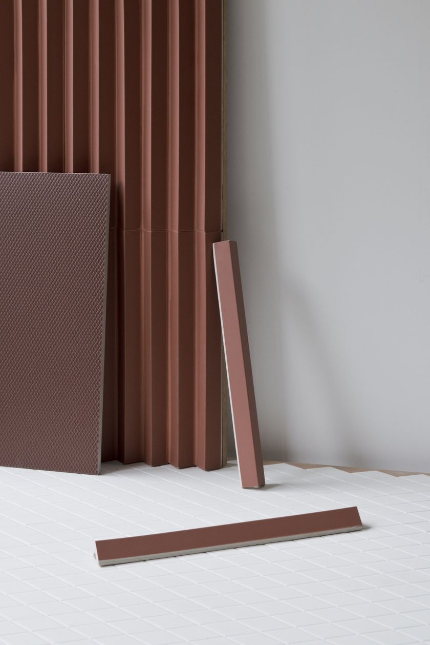 ROMBINI TRIANGLE RED By Mutina diseño Ronan & Erwan Bouroullec