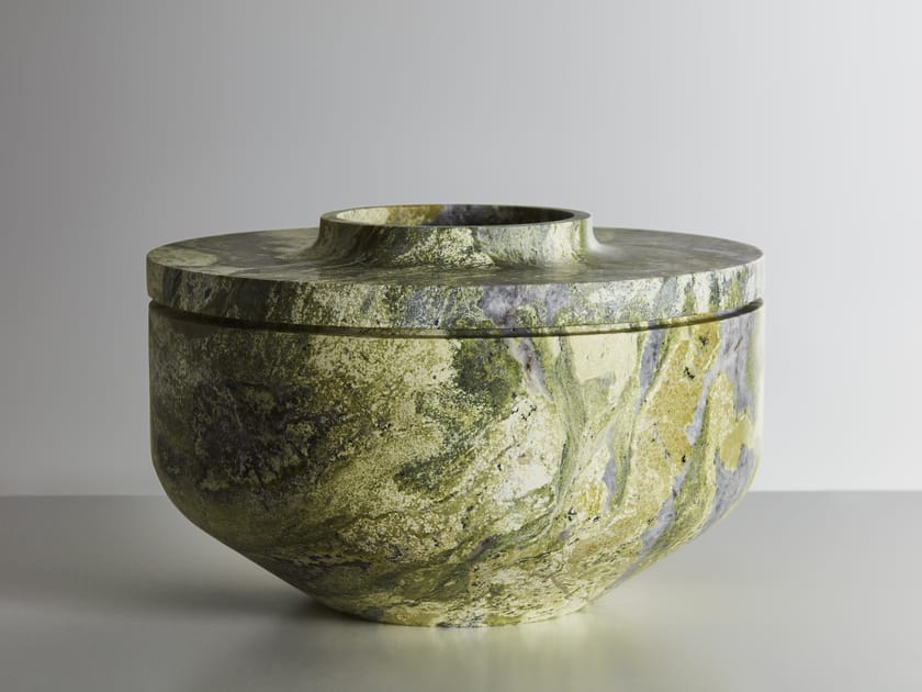 ROYAL L Vase By Kreoo | design Christophe Pillet