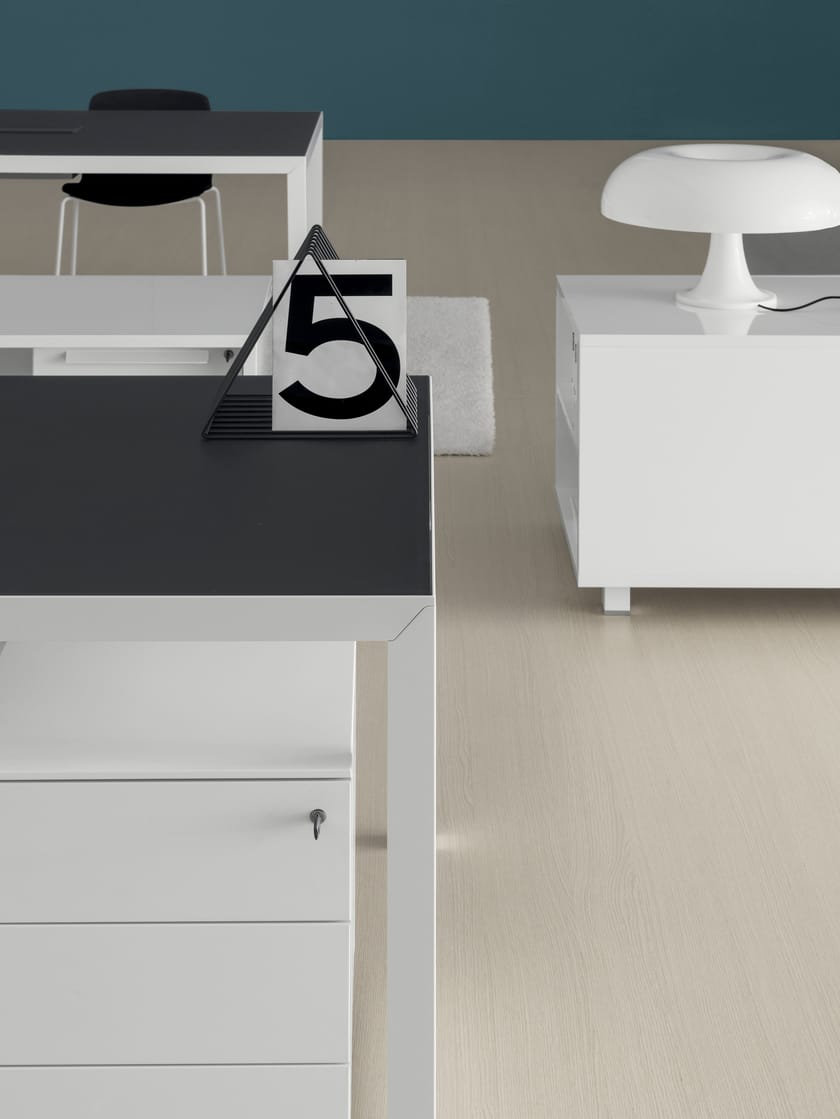 RYM Sectional extruded aluminium and melamine office desk By DVO ...