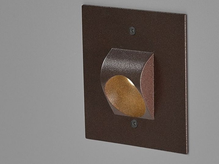 LED wall-mounted metal steplight RYU By PURALUCE