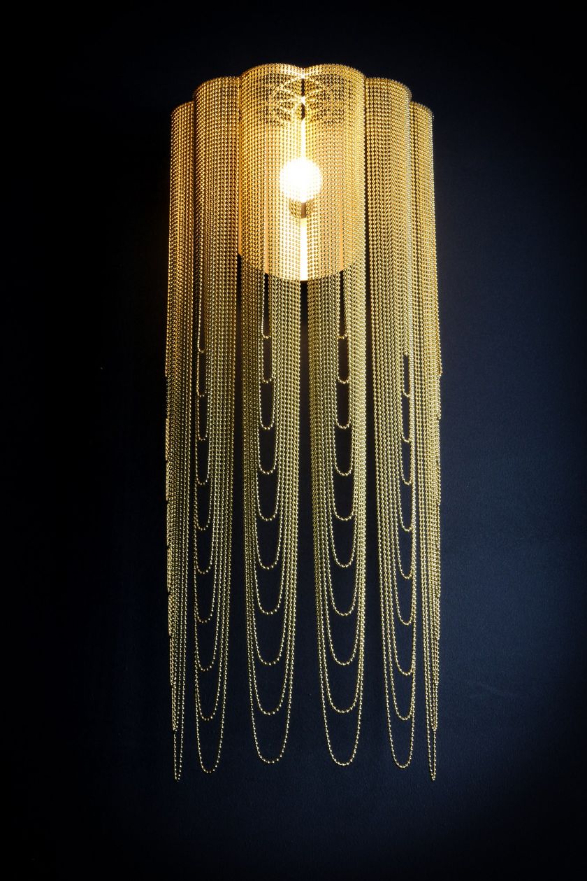 SCALLOPED LOOPED Wall light By Willowlamp | design Adam Hoets