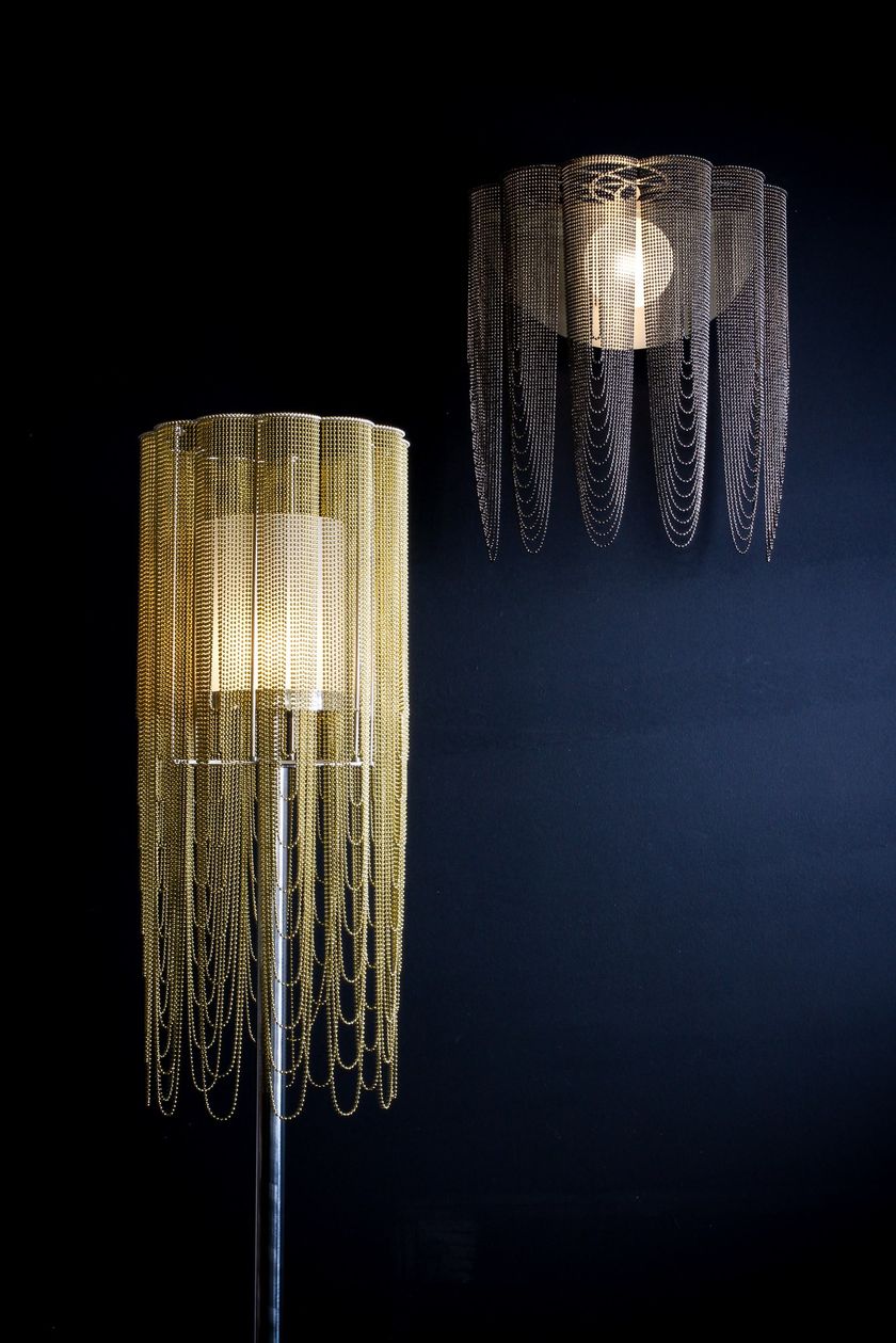 SCALLOPED LOOPED Wall light By Willowlamp | design Adam Hoets