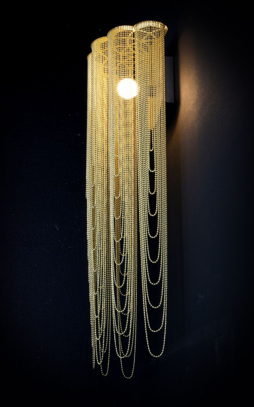 SCALLOPED LOOPED Wall light By Willowlamp | design Adam Hoets