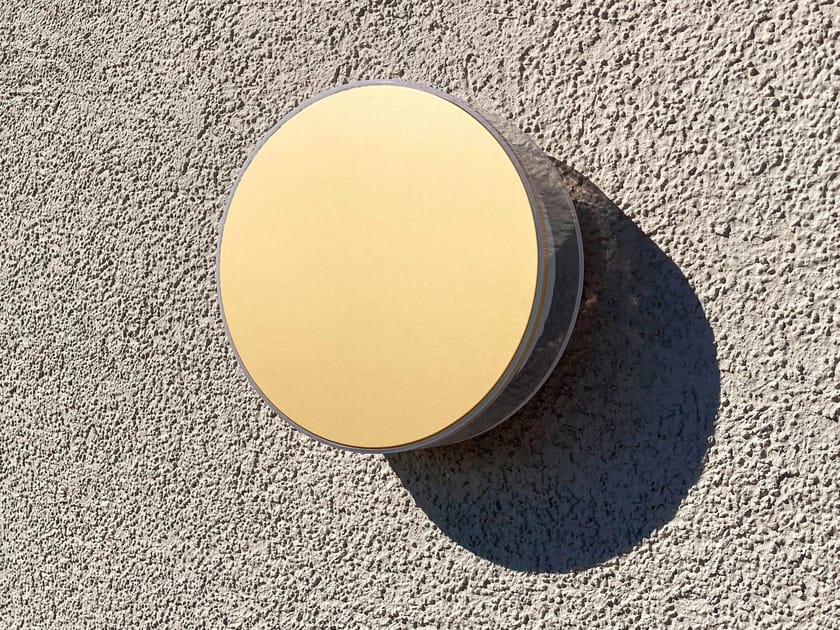 LID Wall lamp By serien.lighting