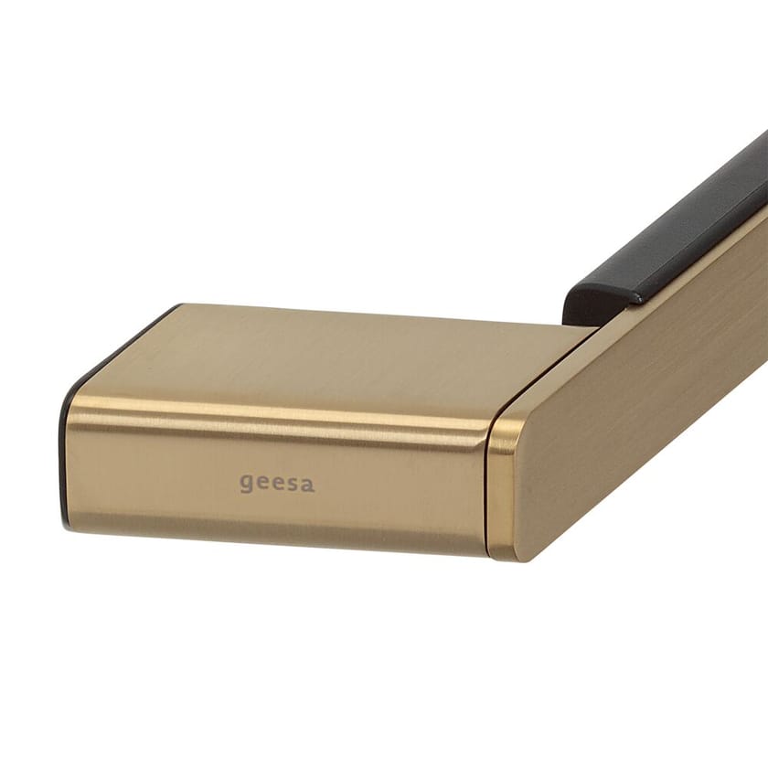 SHIFT GOLD | Grab bar By Geesa design VANBERLO