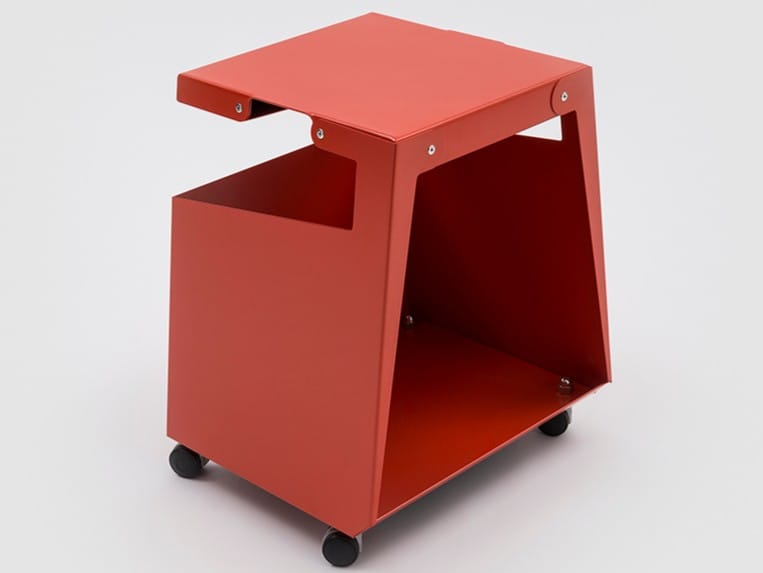 Mobile multiuso in lamiera di metallo verniciata con ruote SMITH By ...