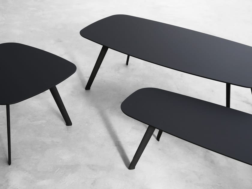 SOLAPA | Fenix-NTM® coffee table By STUA design Jon Gasca