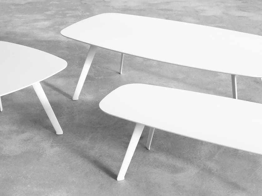 SOLAPA | Fenix-NTM® coffee table By STUA design Jon Gasca