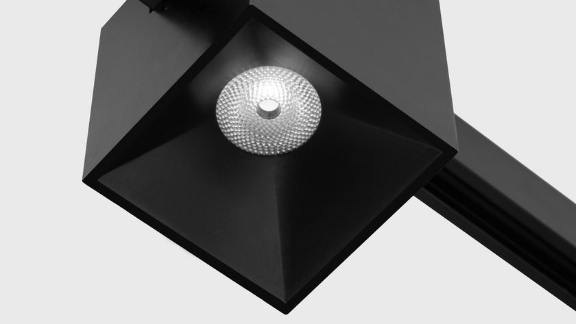 SPS KUB track-Light By Centrsvet