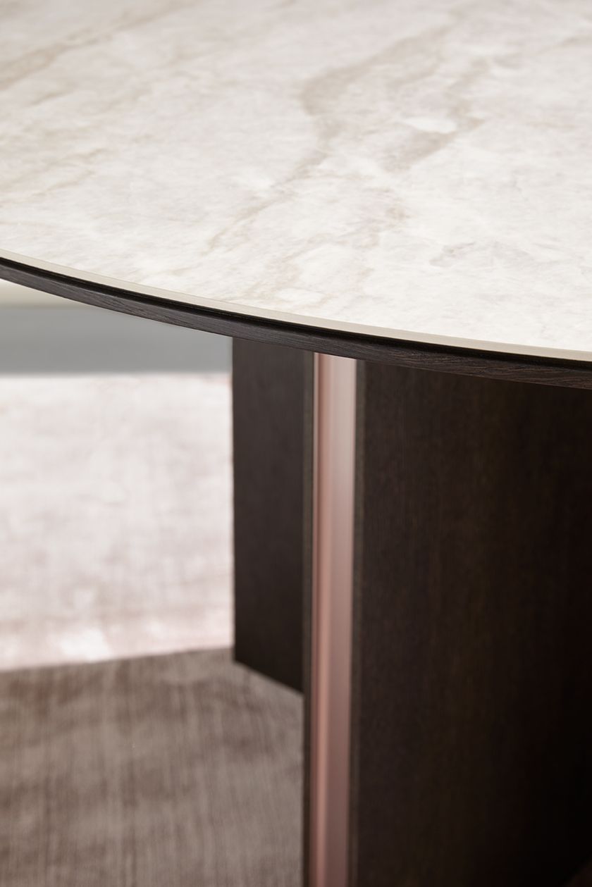 STOCKHOLM CERAMIC Table By Punt | design Mario Ruiz