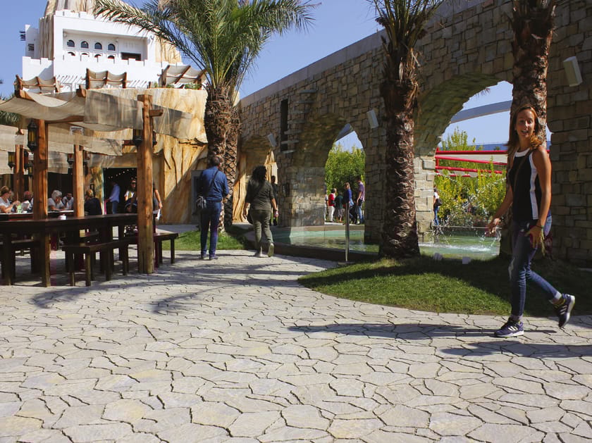 Pavé autobloquant en béton STONENGE Collection Pavés autobloquants pour ...